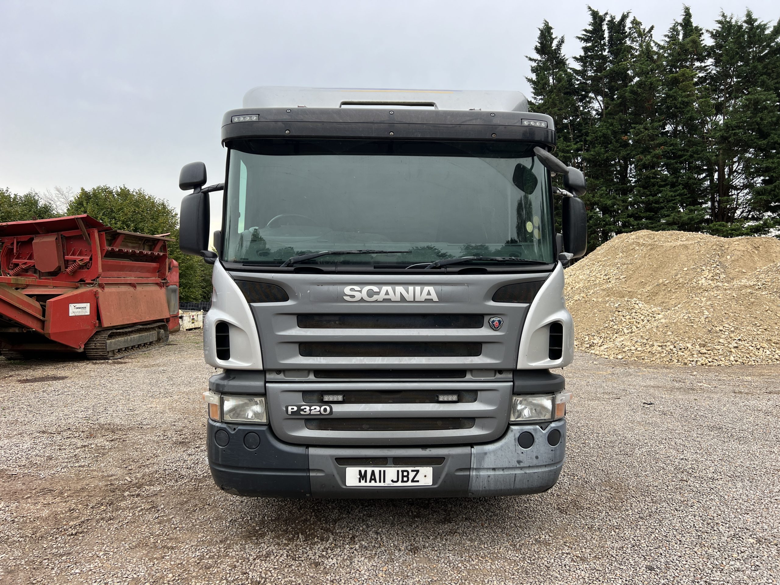 2011 SCANIA 320 PLANT LORRY - J Hawes LTD