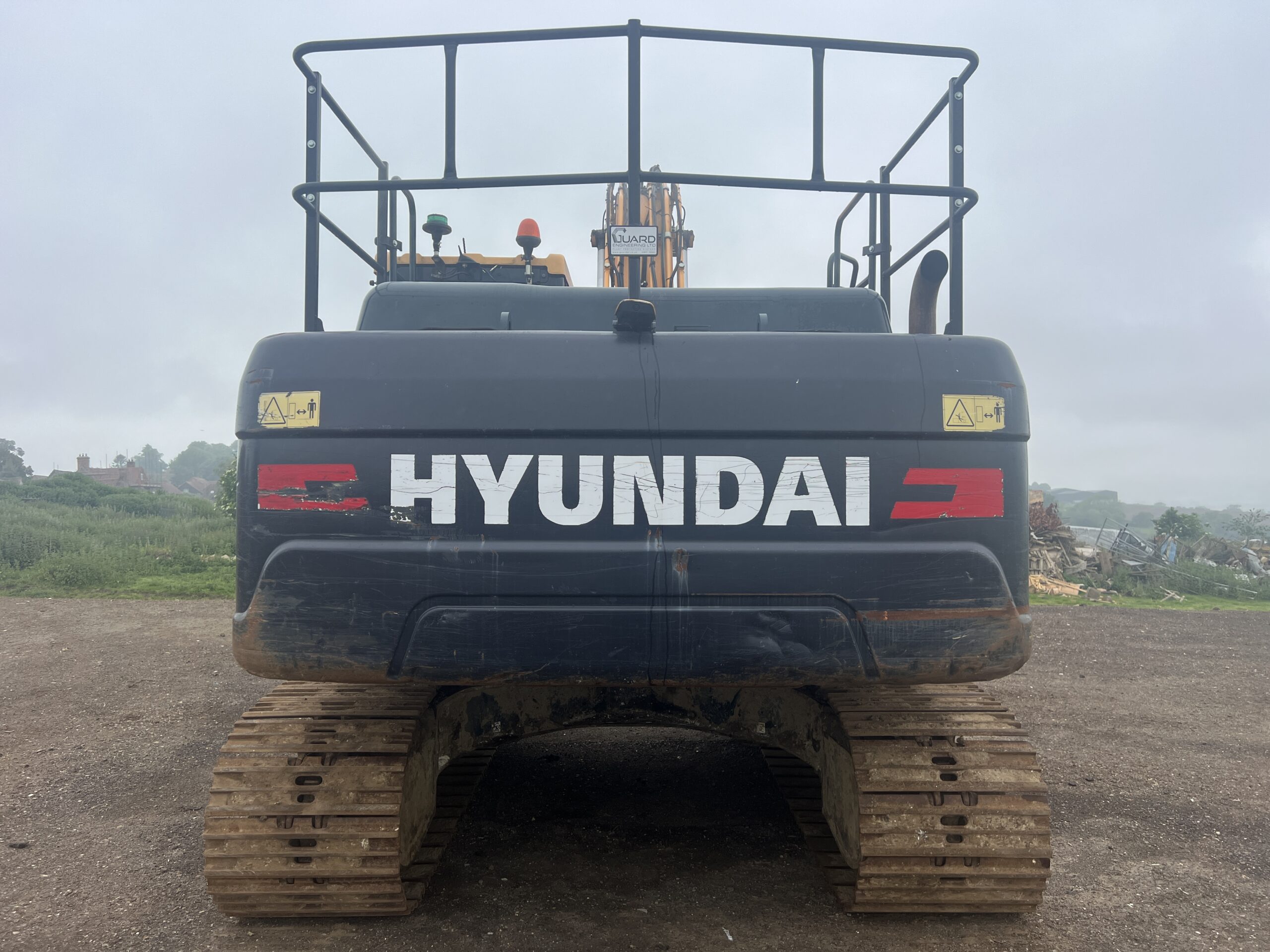 HYUNDAI HX220L - J Hawes LTD