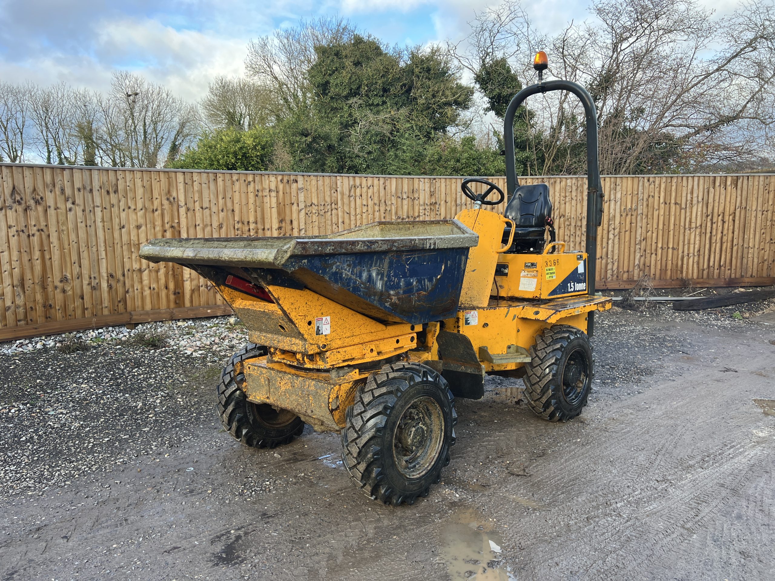 THWAITES 1.5T HIGH/SWIVEL - J Hawes LTD