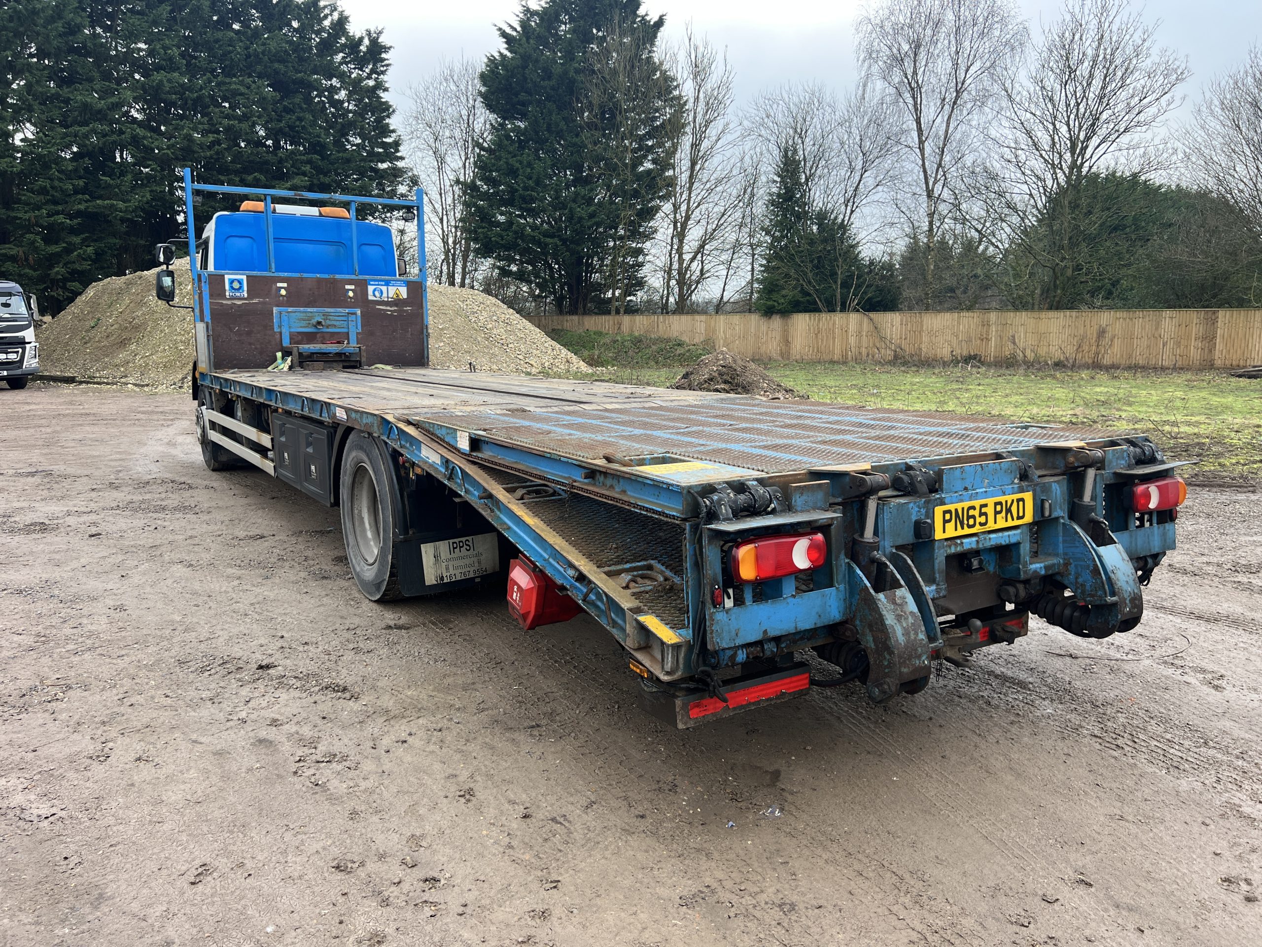 DAF LF 220 4X2 - J Hawes LTD