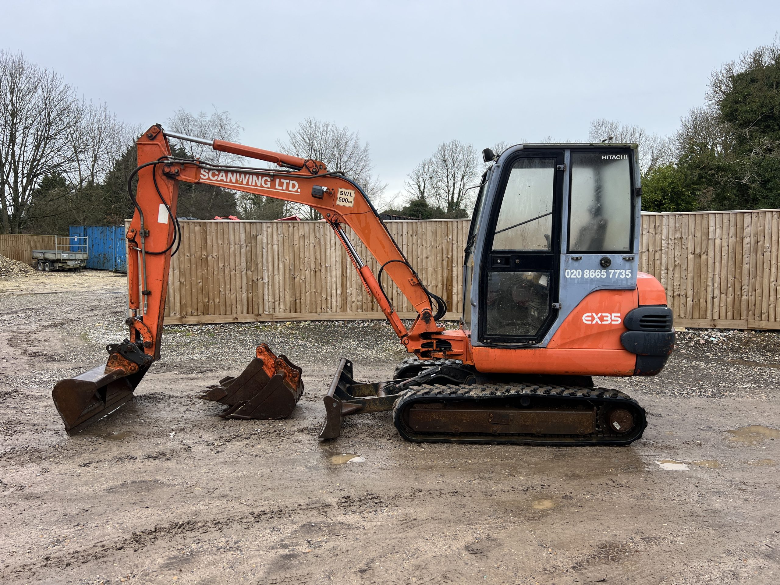 HITACHI EX35-2 MINI DIGGER - J Hawes LTD
