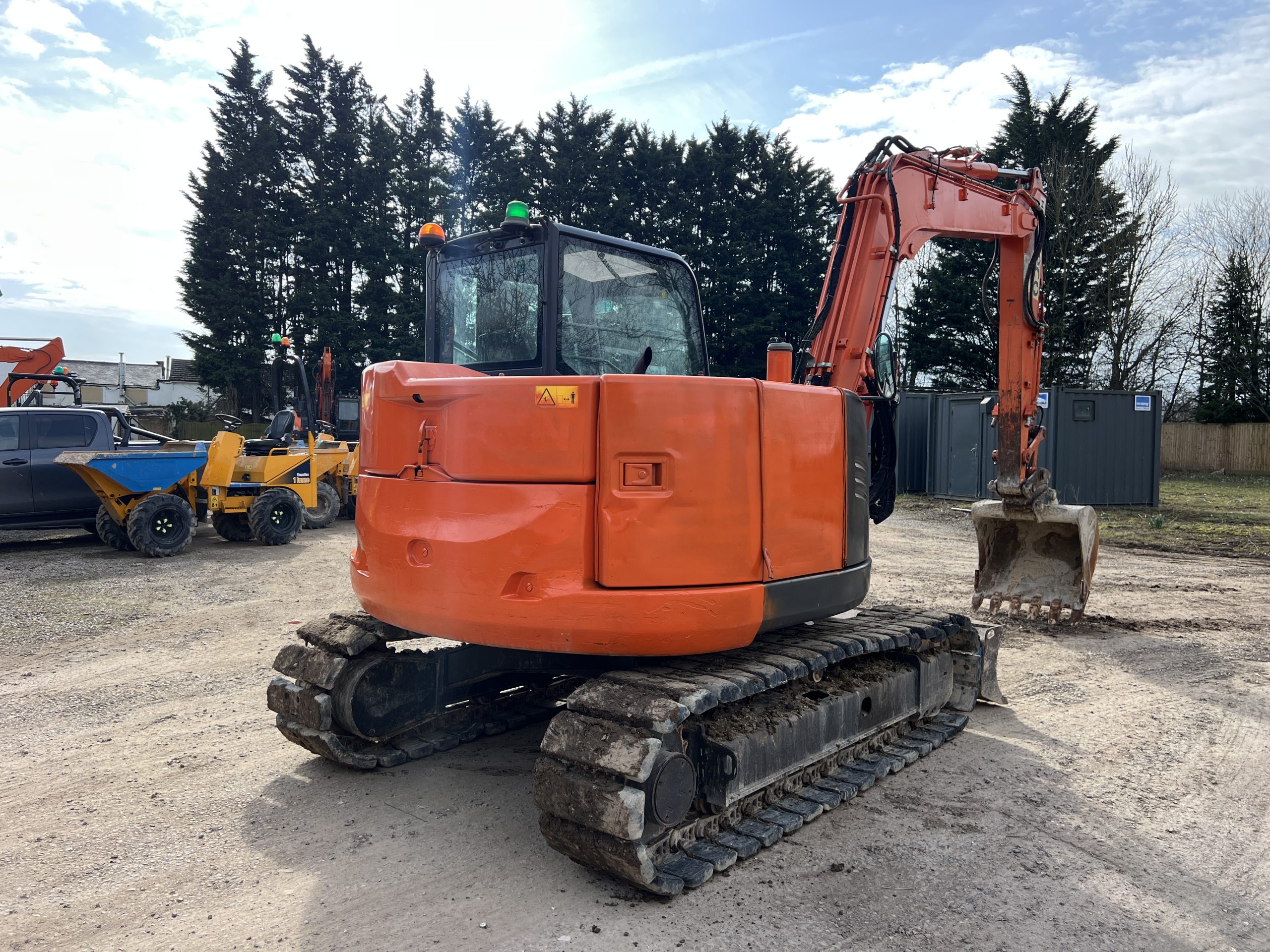 HITACHI ZX85USB-5A - J Hawes LTD
