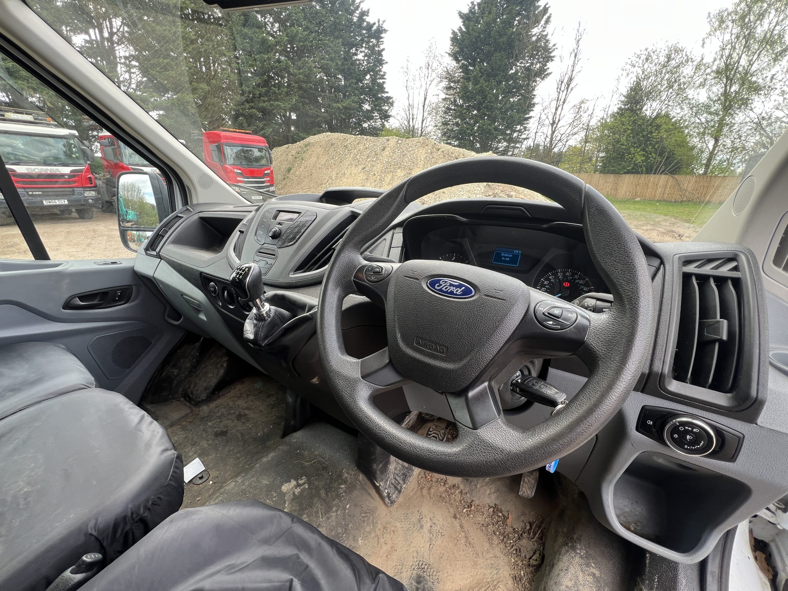 FORD TRANSIT 350 WELFARE - J Hawes LTD