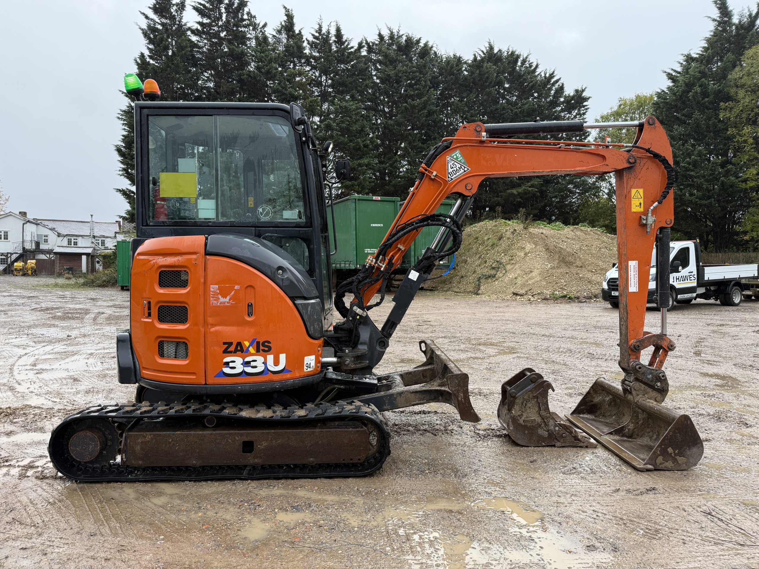 HITACHI ZX33U-6 - J Hawes LTD